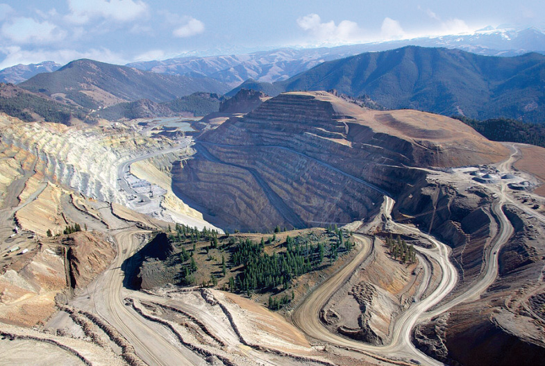 Strategic Acquisition: Moon River Moly's 25% Stake in Endako Mine